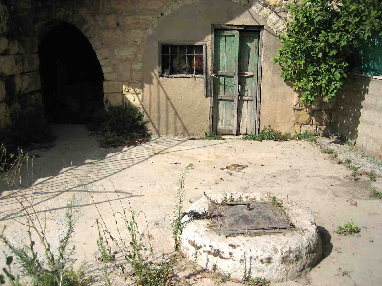 Beit Ummar – Palestine – Ibrahim Abu Ayyash